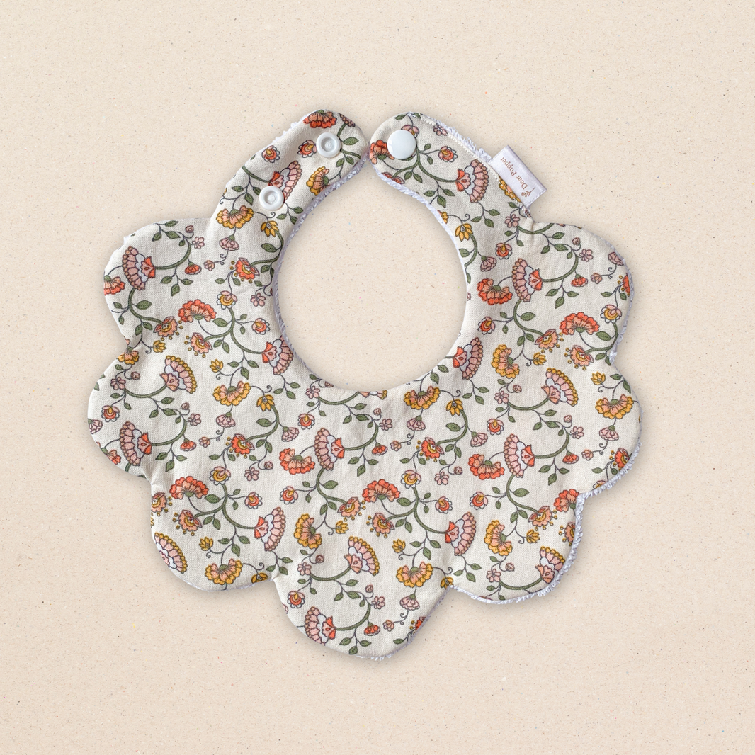 Scalloped Bibs – Dear Poppet